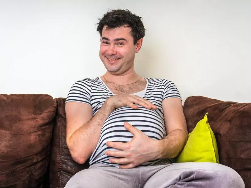 75 Hilarious Dad Tweets on the Realities of Pregnancy