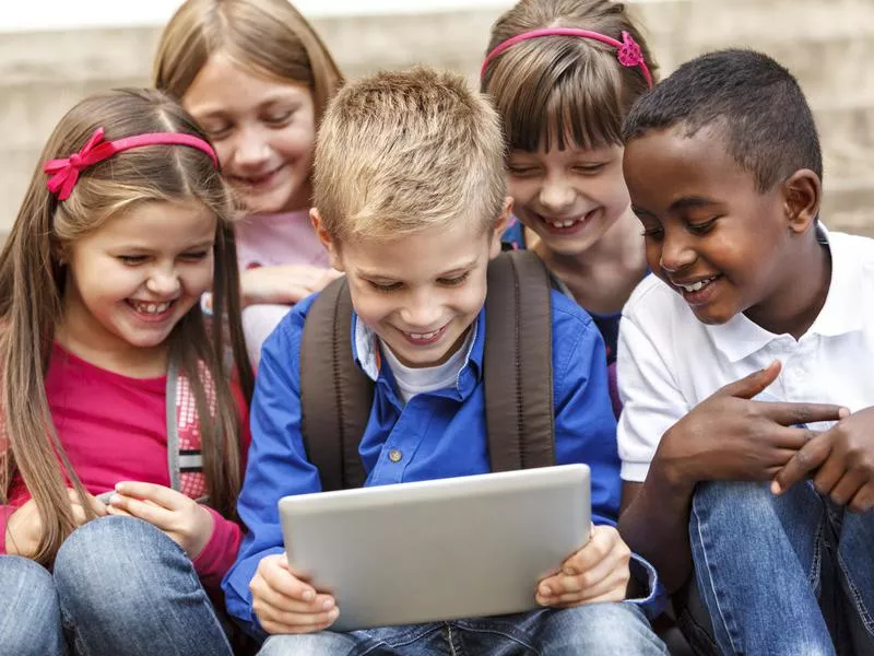 14 Apps That Actually Help Kids Learn to Read